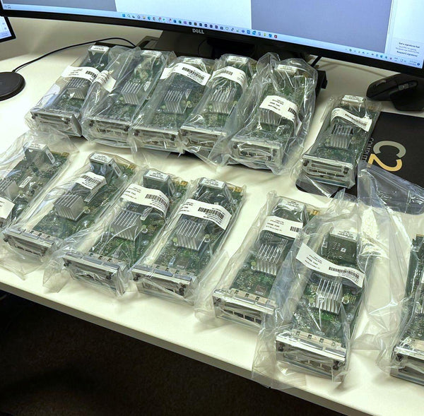 (USED) CISCO C9300-NM-4M Cisco Catalyst 9300 4 x mGig Network Module ...